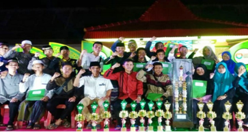 Siswa-Siswi MAN 1 Pangkalpinang raih Juara Umum MTQ tingkat Kec.Rangkui | MAN 1 PANGKALPINANG